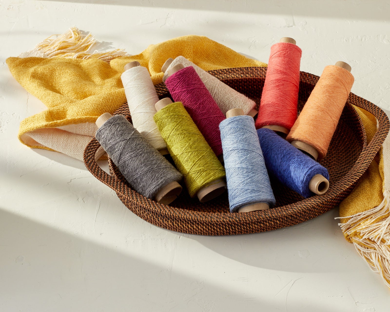 Gist Yarn - Weaving Yarn and Looms