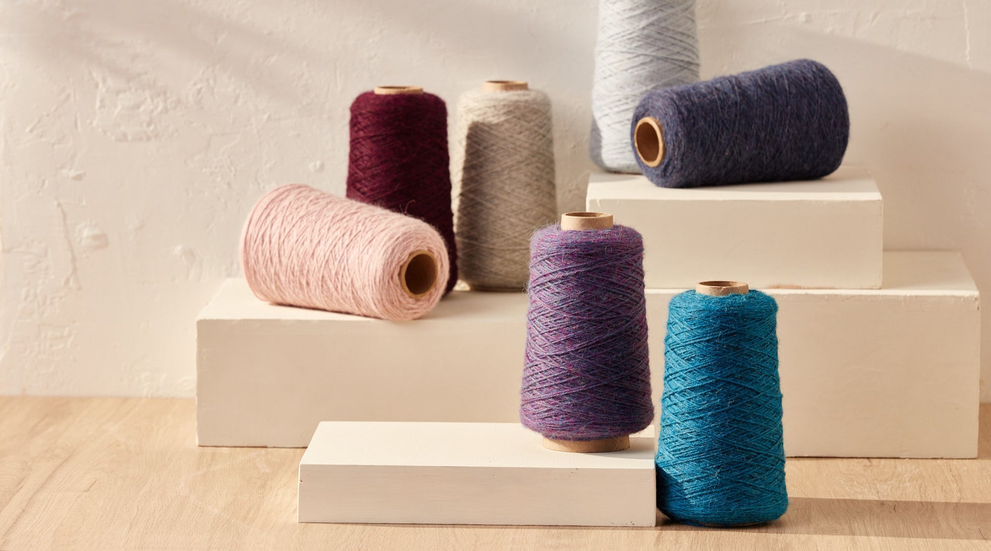 Gist Yarn - Weaving Yarn and Looms